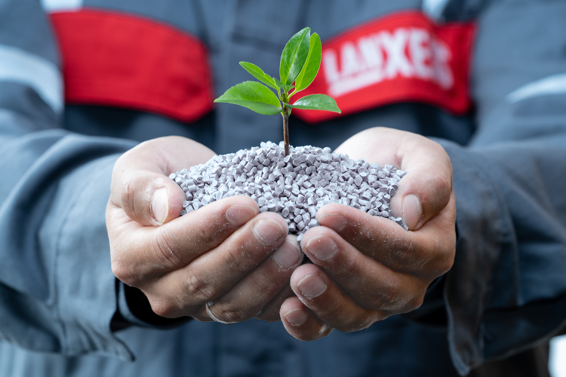 Mesamoll plasticizer from LANXESS now even more sustainable - FAPU