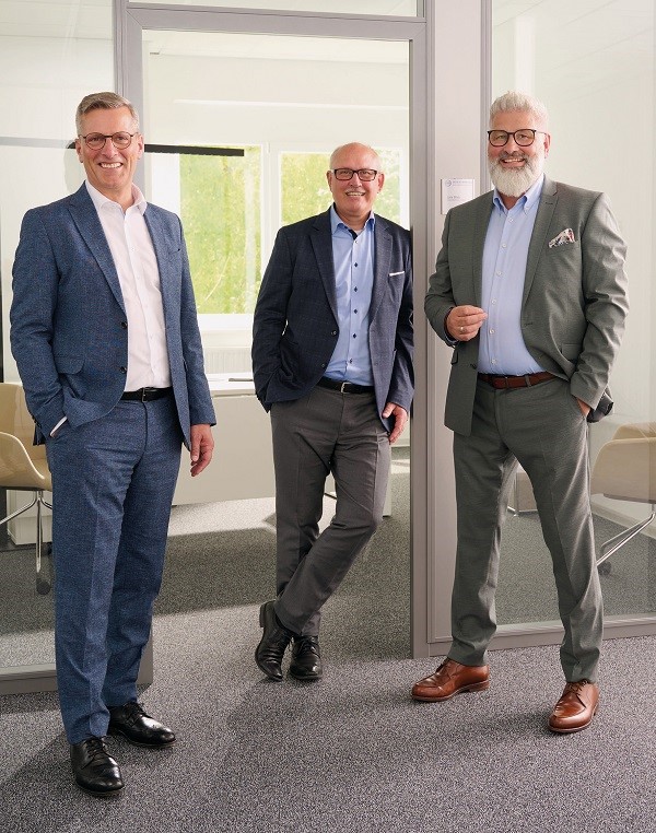 SCHAUENBURG Industrietechnik verstärkt sich mit JURIMA Dichtungen - FAPU