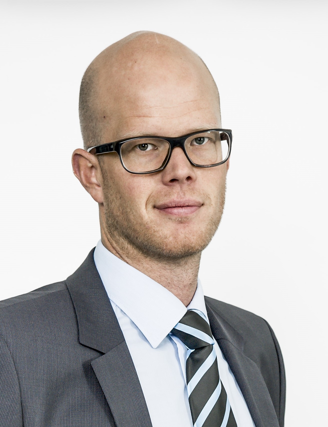 Karlsson Appointed as President Industrial EMEA Trelleborg Sealing Solutions - FAPU